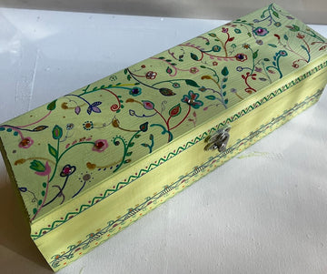 Hand painted gift boxes and decorations | Sinhascreations